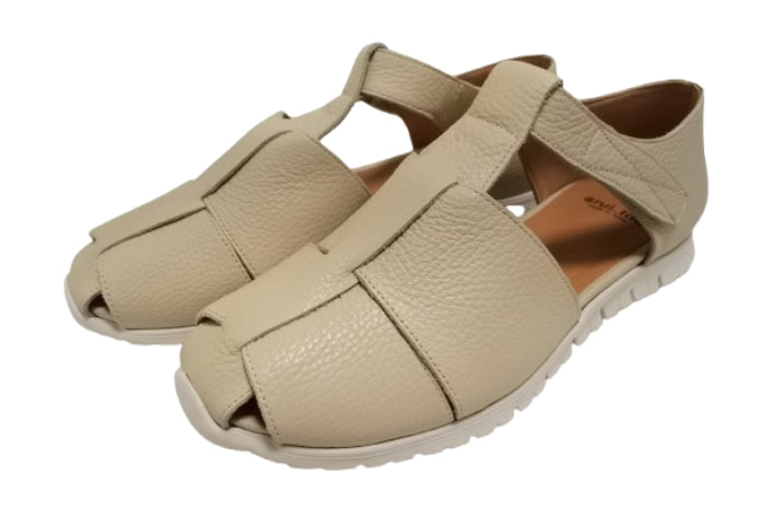 【arui_toe 5080 サンドベージュ】本革軽量グルカサンダル – 神戸旅靴屋