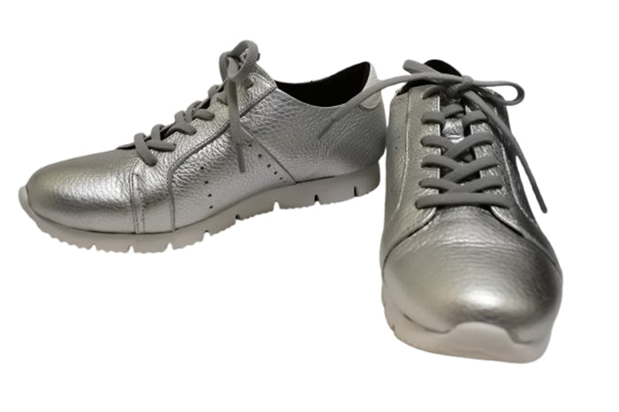 【arui_toe 57502 シルバー】本革コンフォートスニーカー – 神戸旅靴屋